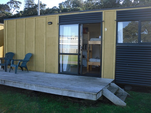 One Bedroom Self Contained Units | Opunake Beach Holiday Park